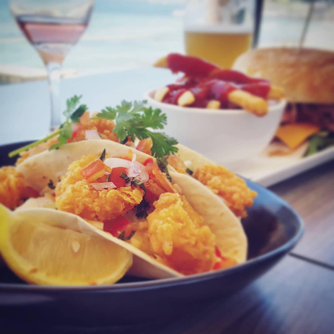 FOOD & DRINK - The Beach Club